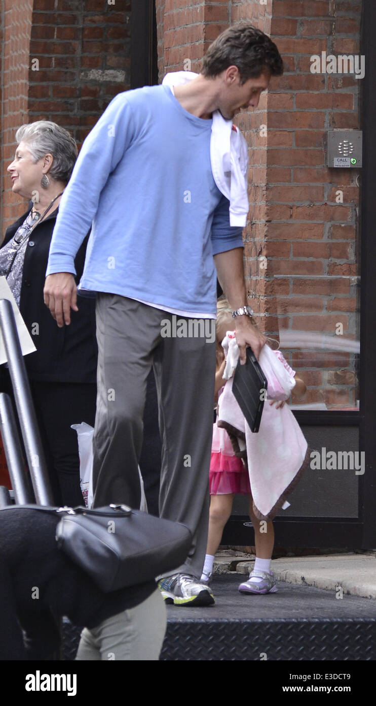 Jason Hoppy picks up daughter Bryne Hoppy from school in Manhattan ...