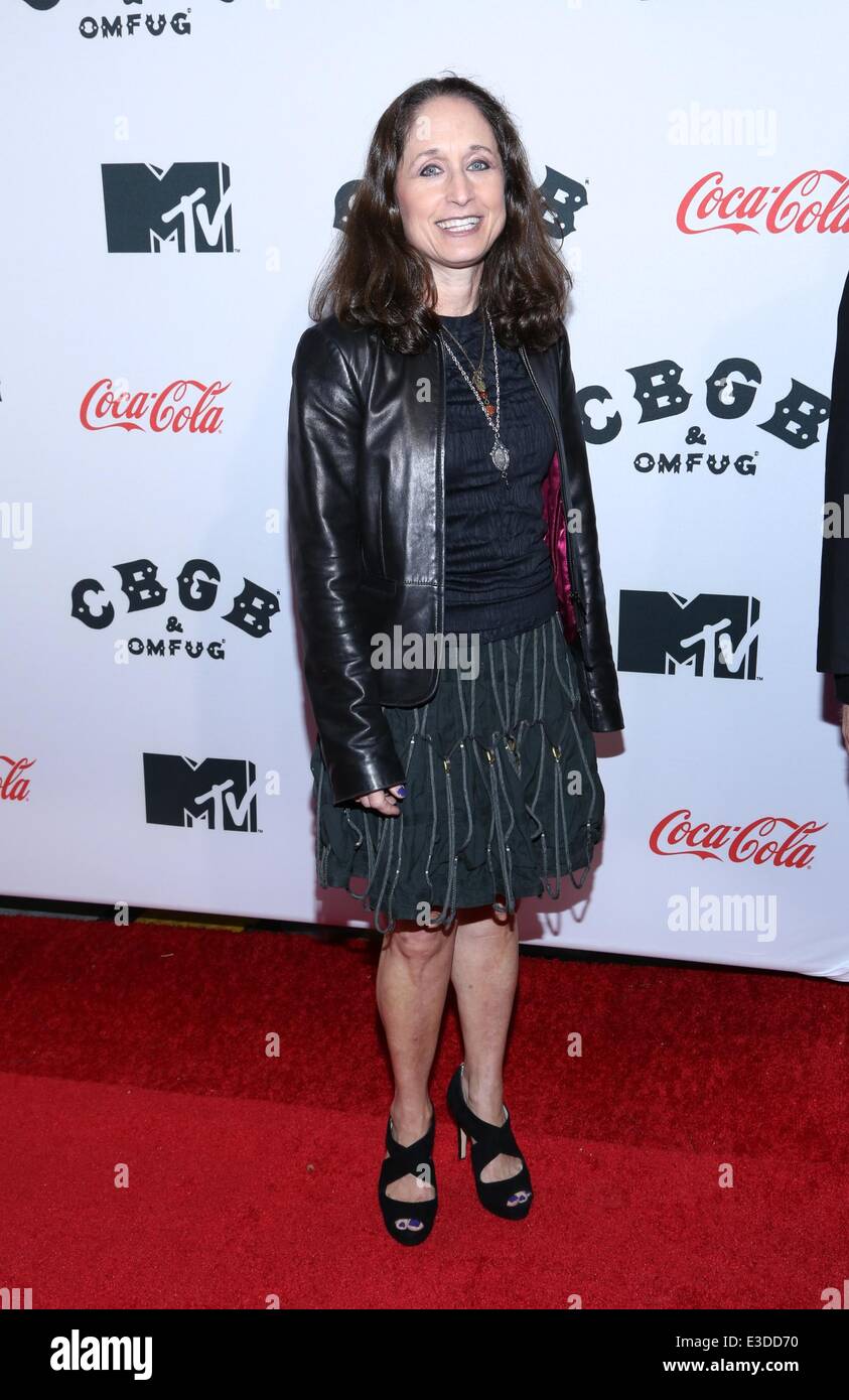 Jody Savin High Resolution Stock Photography and Images - Alamy