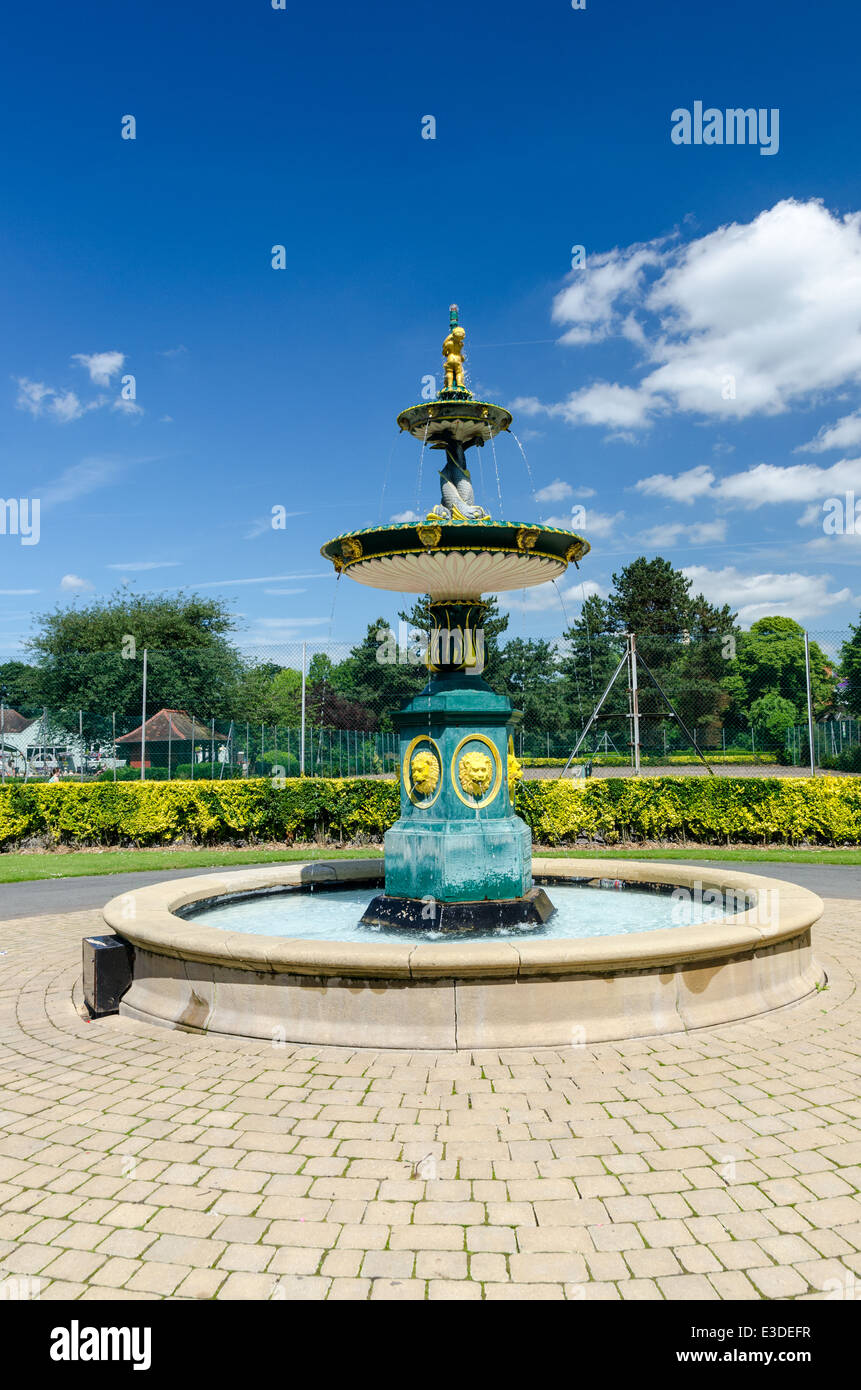 Decorative water fountain in Cripplegate Park in Worcester Stock Photo ...