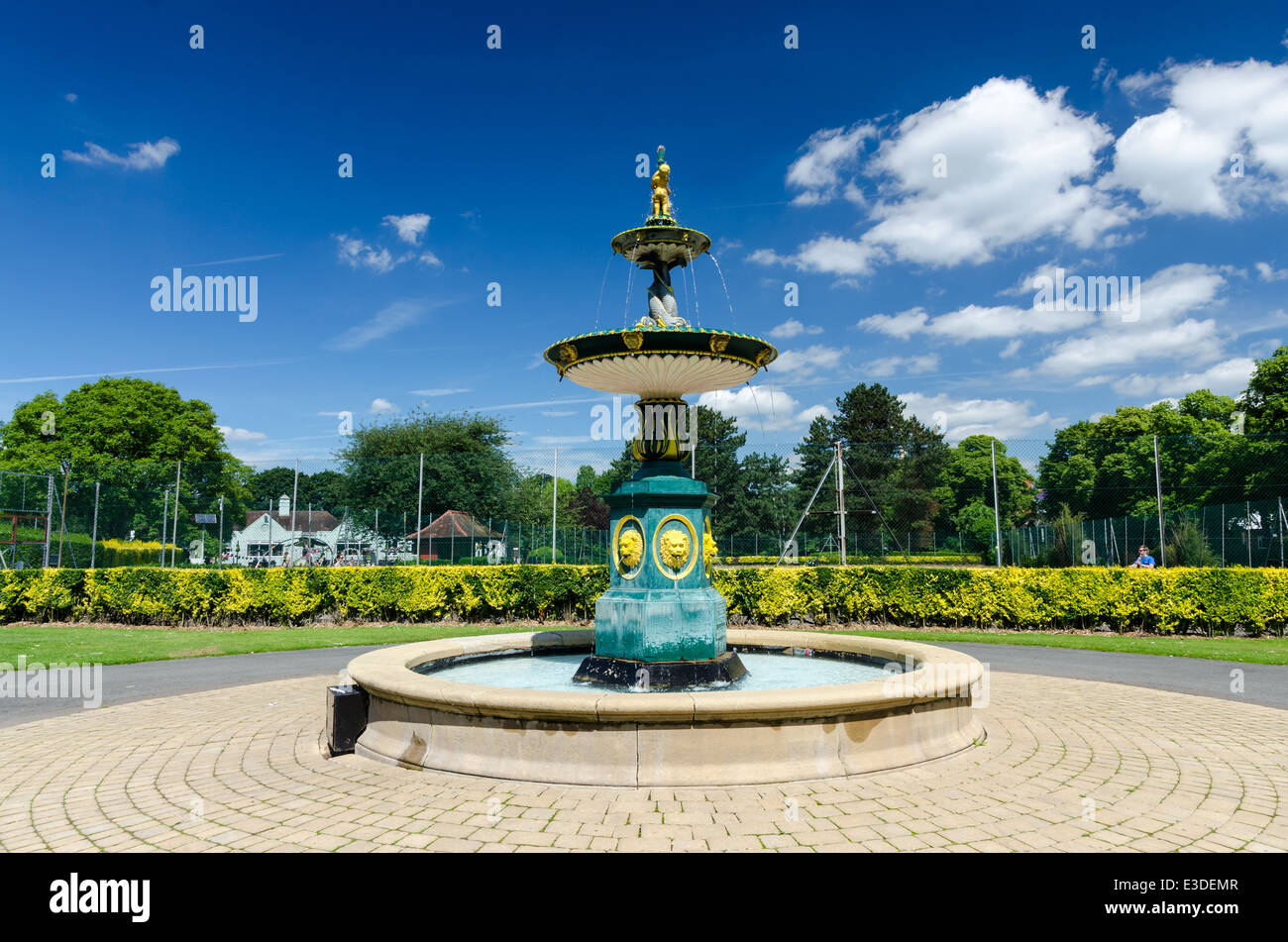 Decorative water fountain in Cripplegate Park in Worcester Stock Photo ...