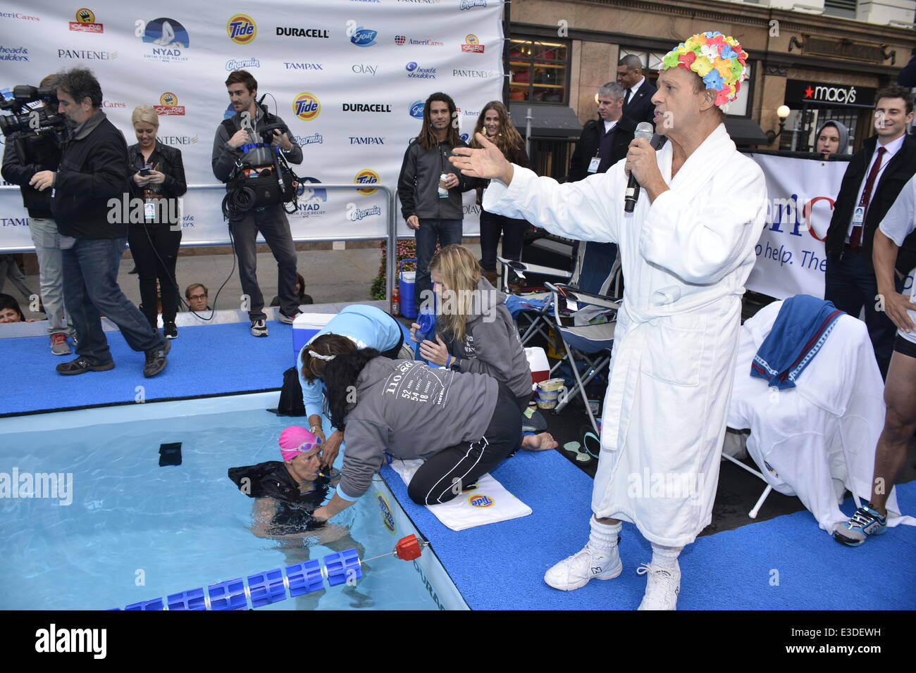 'Swim for Relief' benefiting Hurricane Sandy Recovery at Herald Square ...