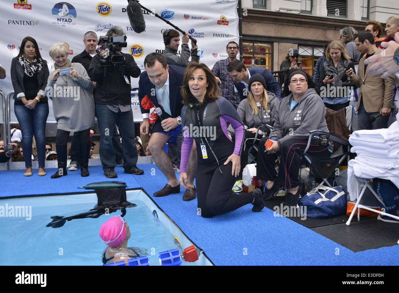 'Swim for Relief' benefiting Hurricane Sandy Recovery at Herald Square ...