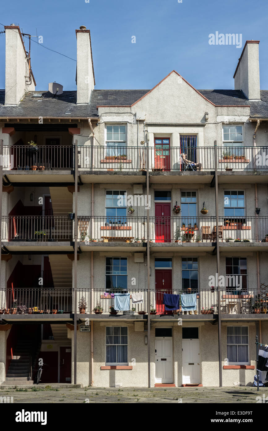 Apartments and flats in Tron Square off Edinburgh's Royal Mile Stock ...