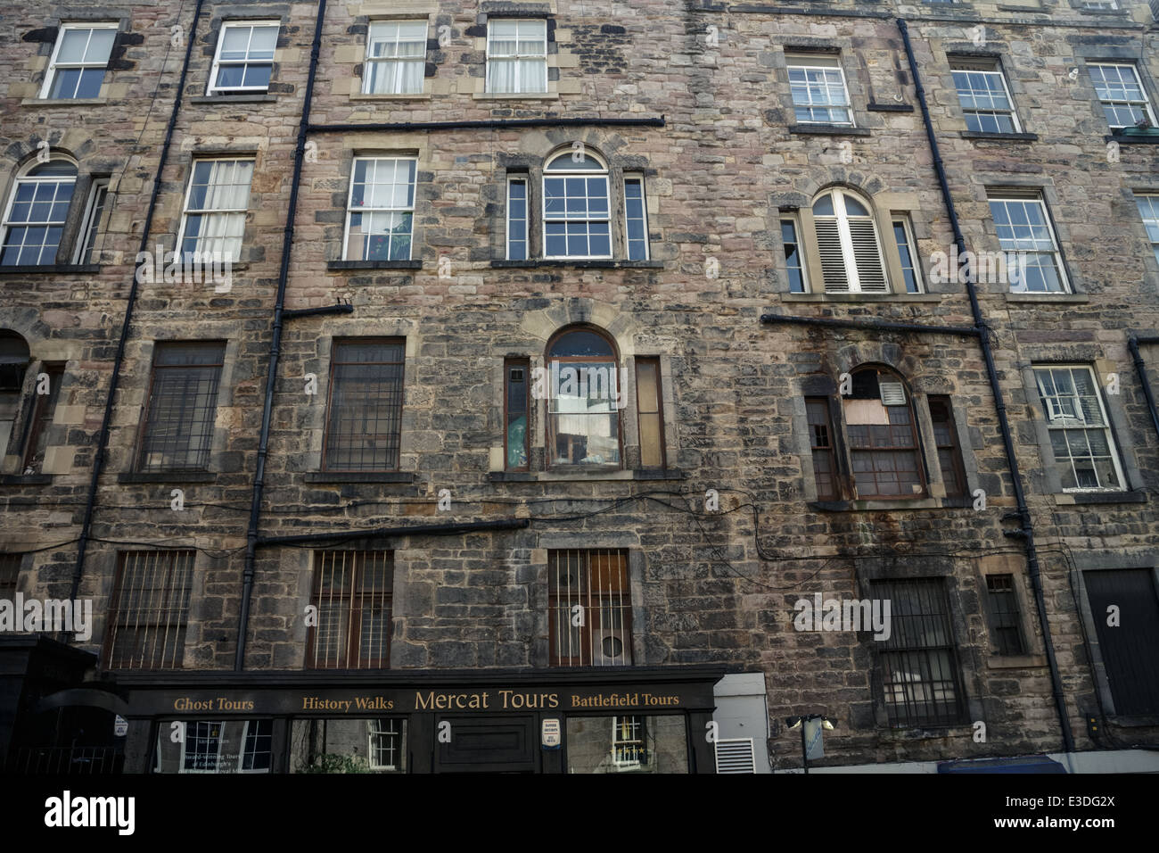 Tenements of Edinburgh's Old Town in Blair Street Stock Photo - Alamy