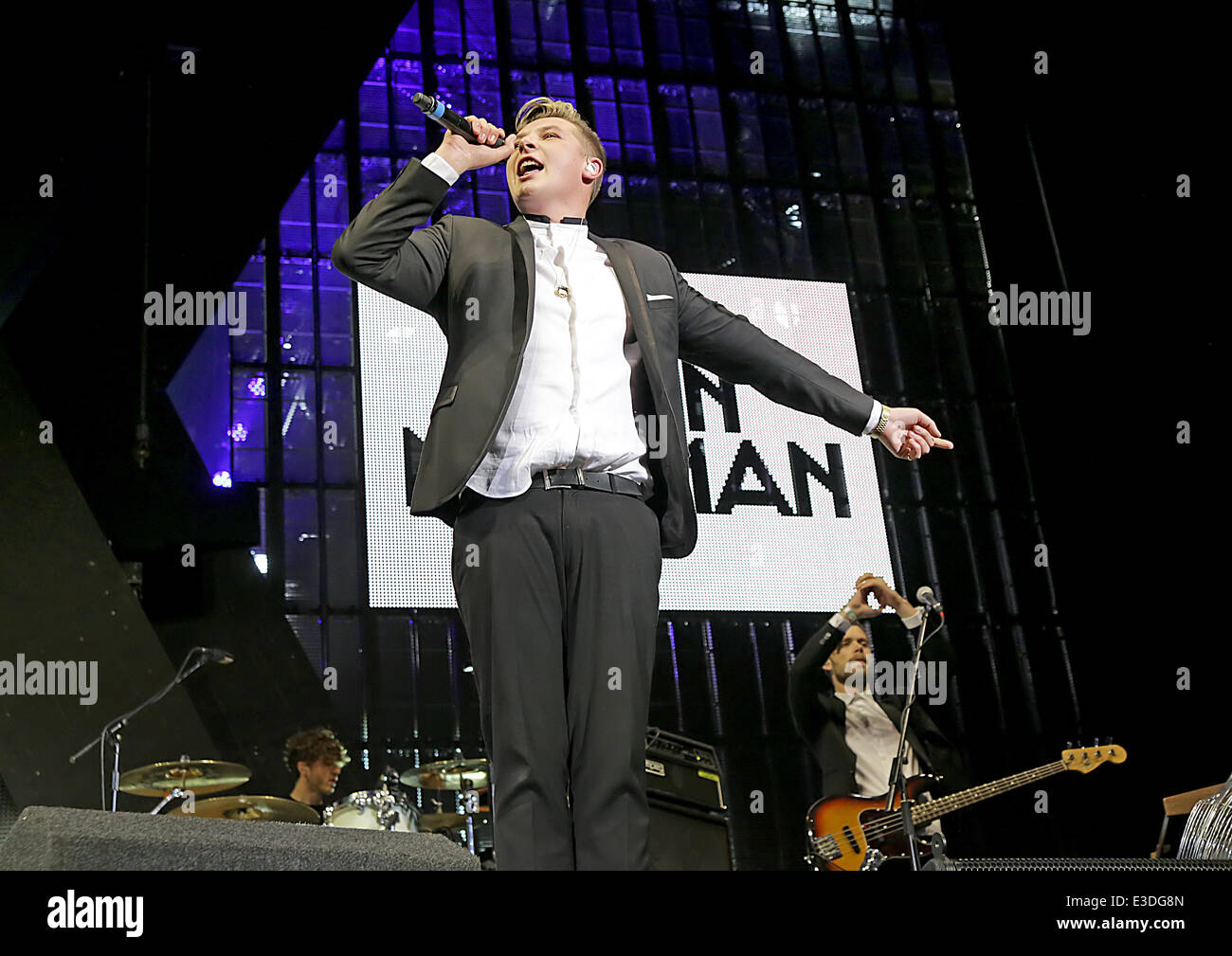 John Newman Performing at Liverpool Echo Arena for Radio 1 Xtra ...