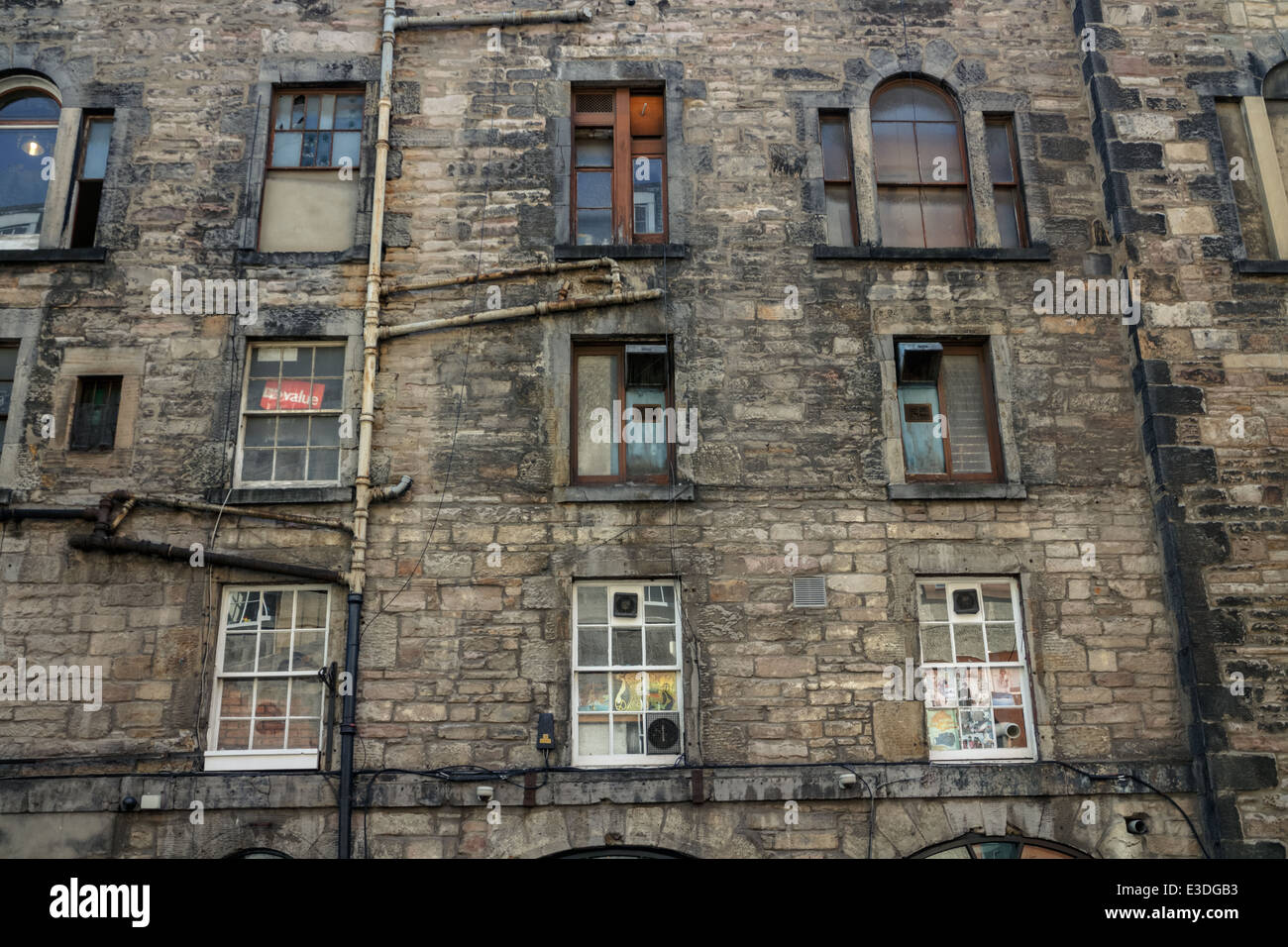 Tenements of Edinburgh's Old Town in Blair Street Stock Photo - Alamy