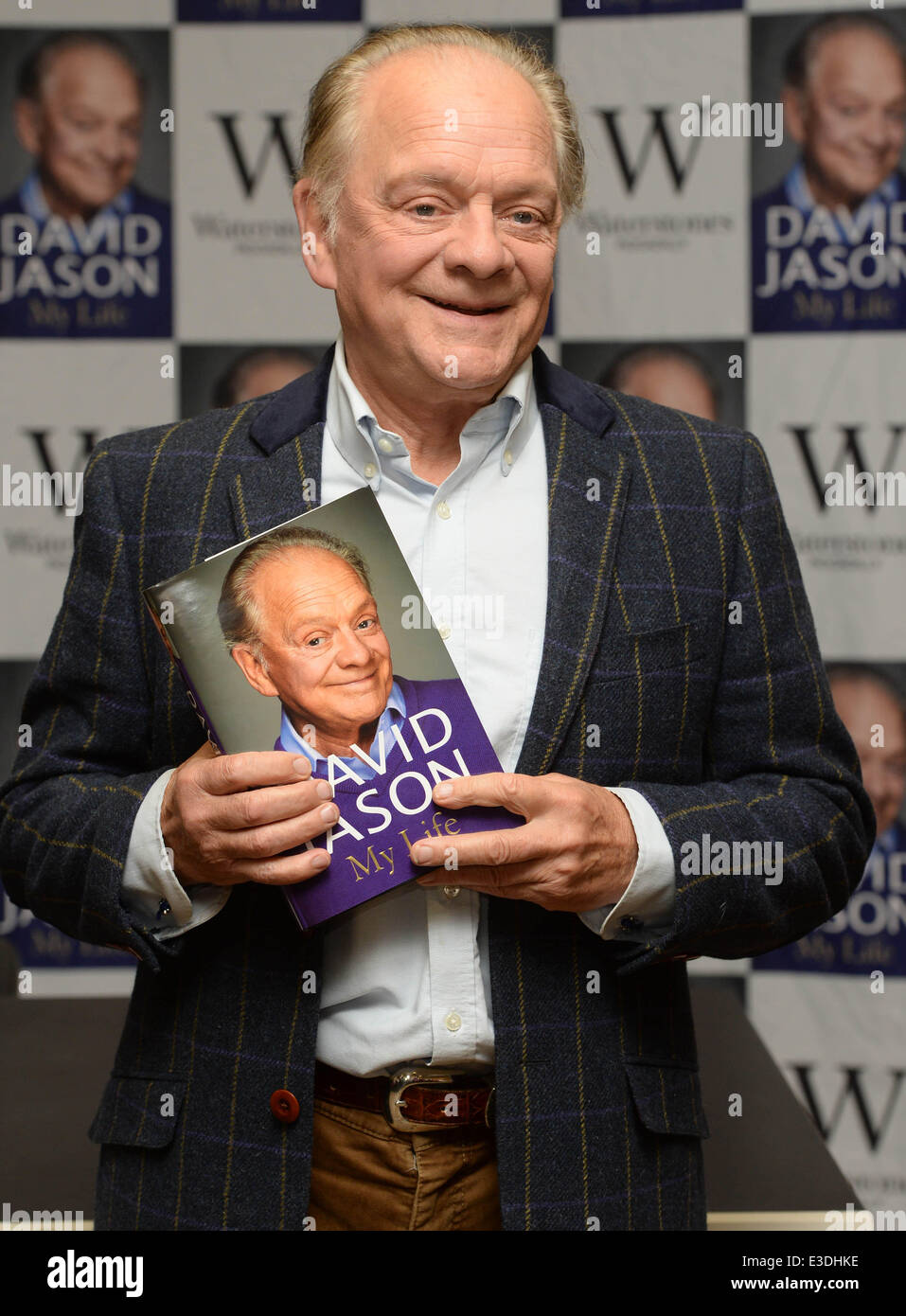 David Jason at a signing of his autobiography "My Life" at Waterstone's ...