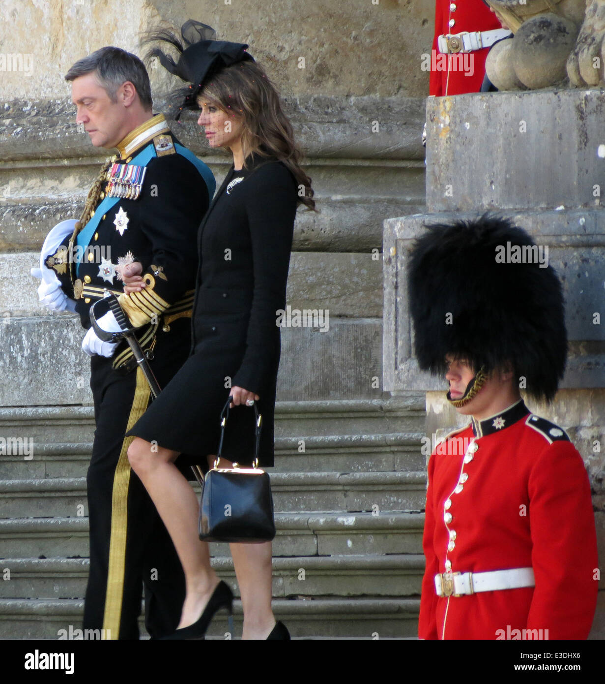 Elizabeth Hurley films a scene for the pilot show of US drama series ...