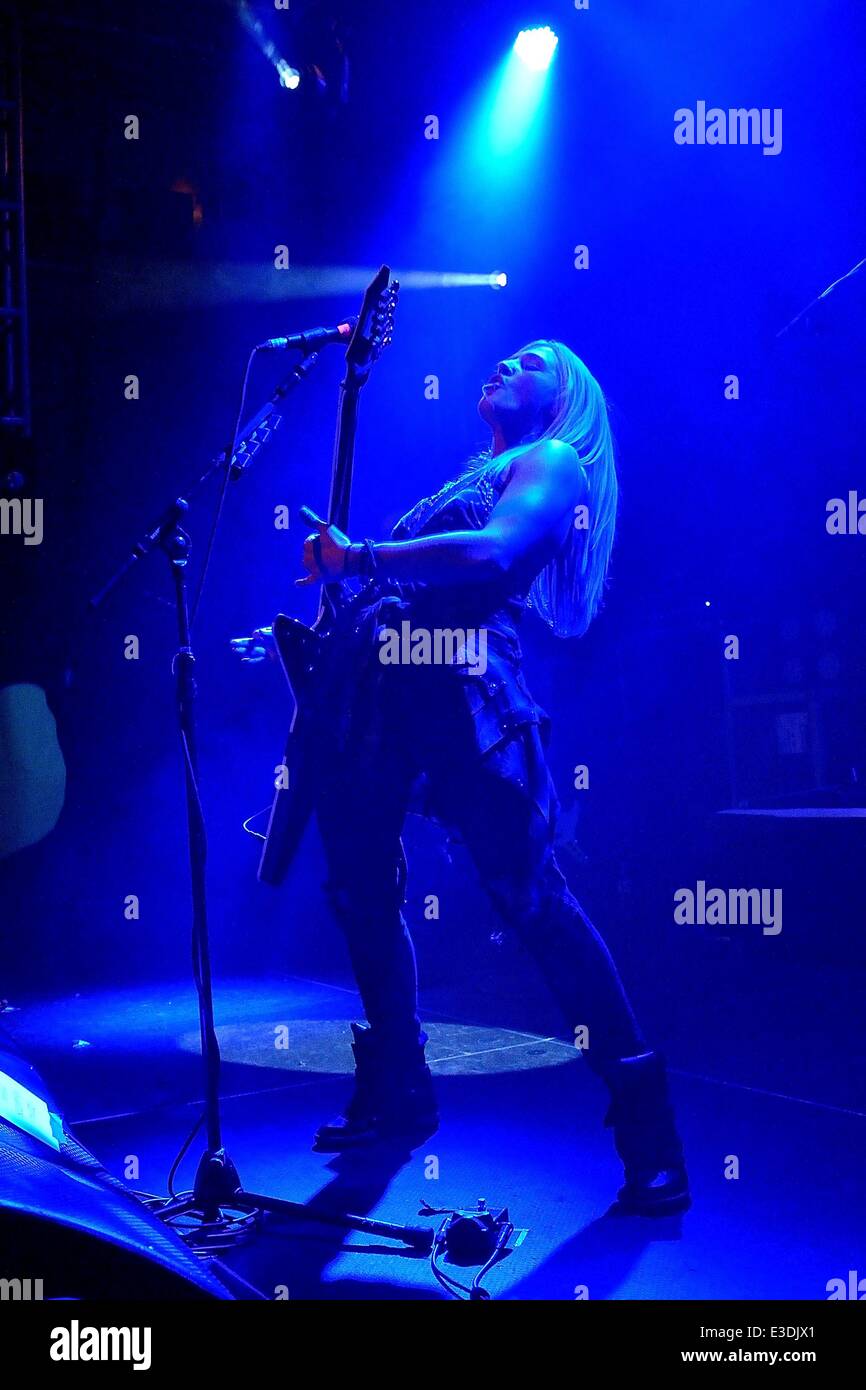 Blues rocker Laura Wilde performing live at the O2 Academy Islington ...