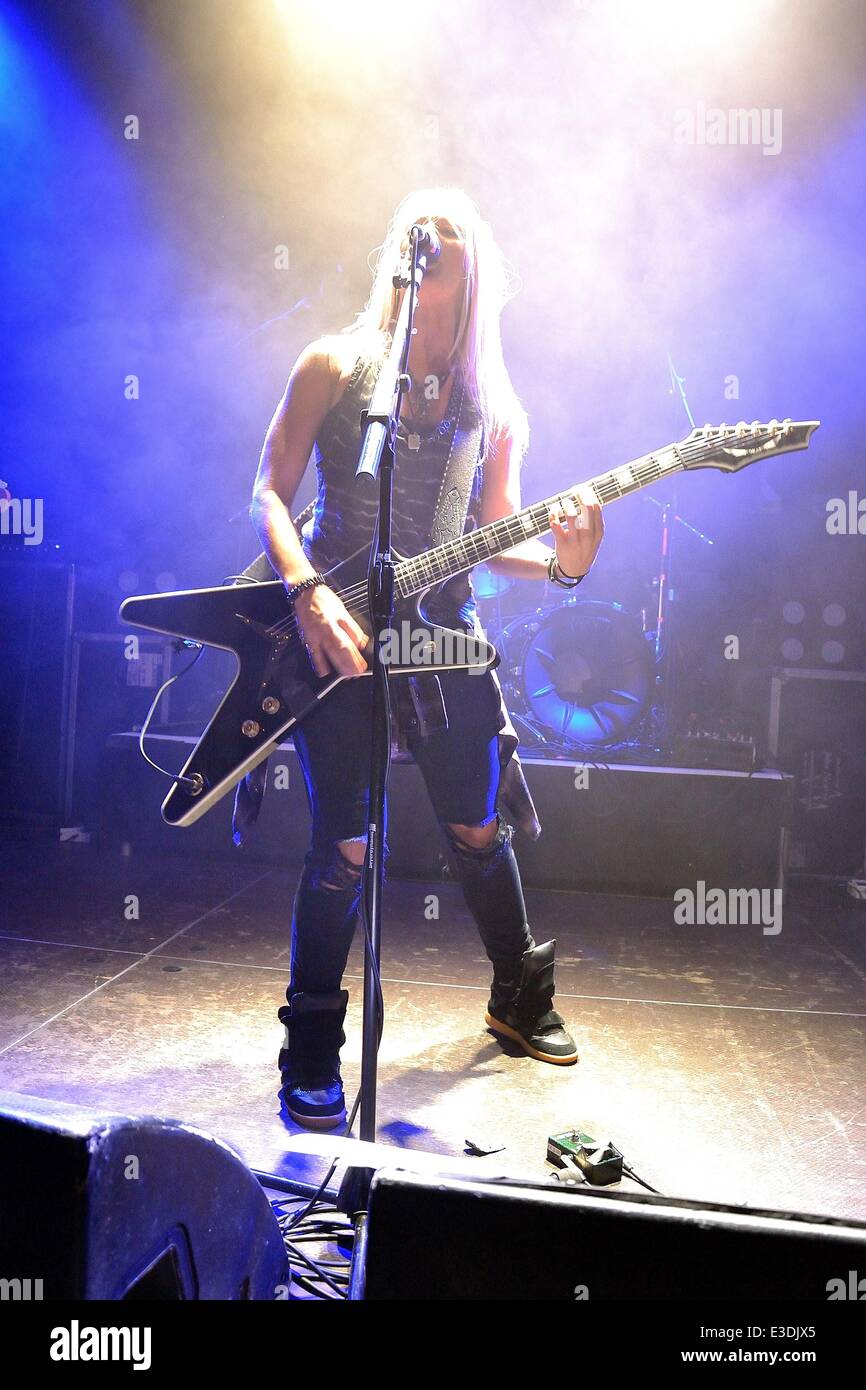Blues rocker Laura Wilde performing live at the O2 Academy Islington ...