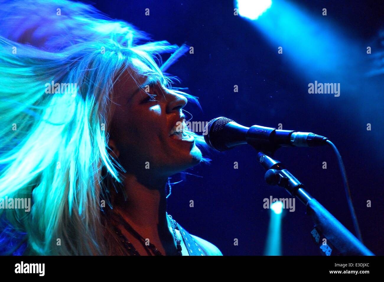 Blues rocker Laura Wilde performing live at the O2 Academy Islington ...