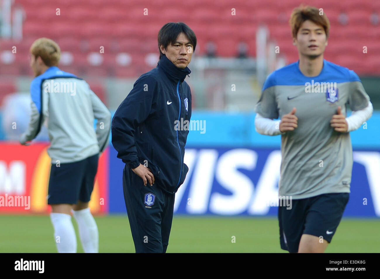 Myung bo hi-res stock photography and images - Alamy