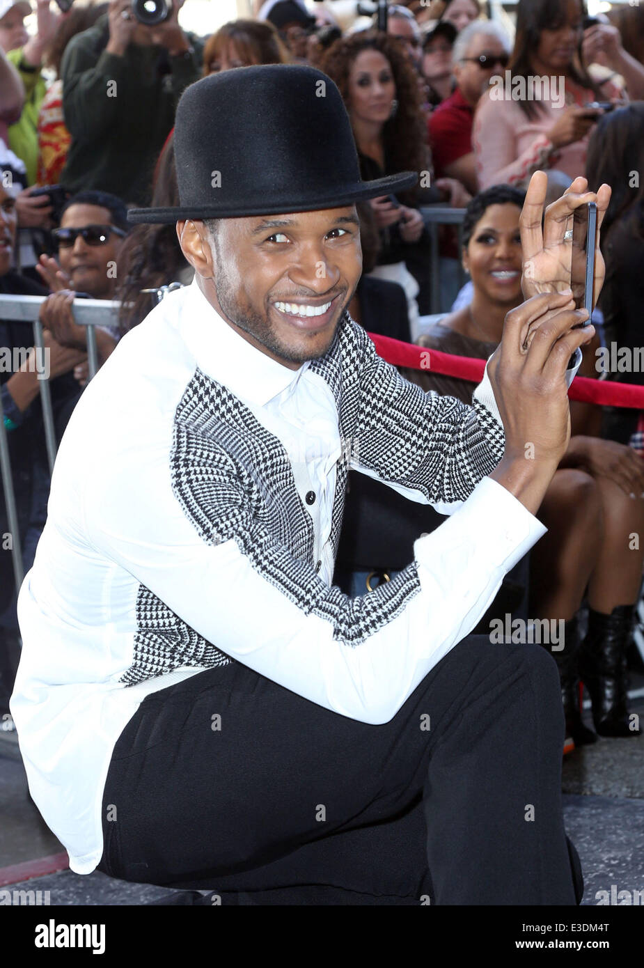 Kenny "Babyface" Edmonds Honored On The Hollywood Walk Of Fame ...