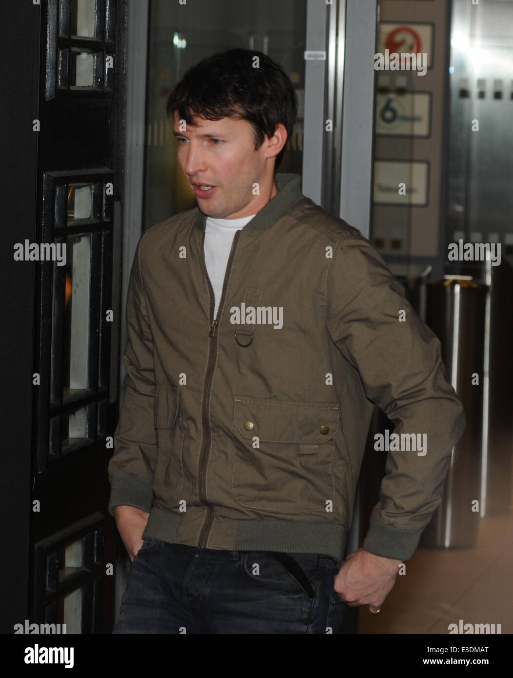 James blunt pictured bbc featuring hi-res stock photography and images ...