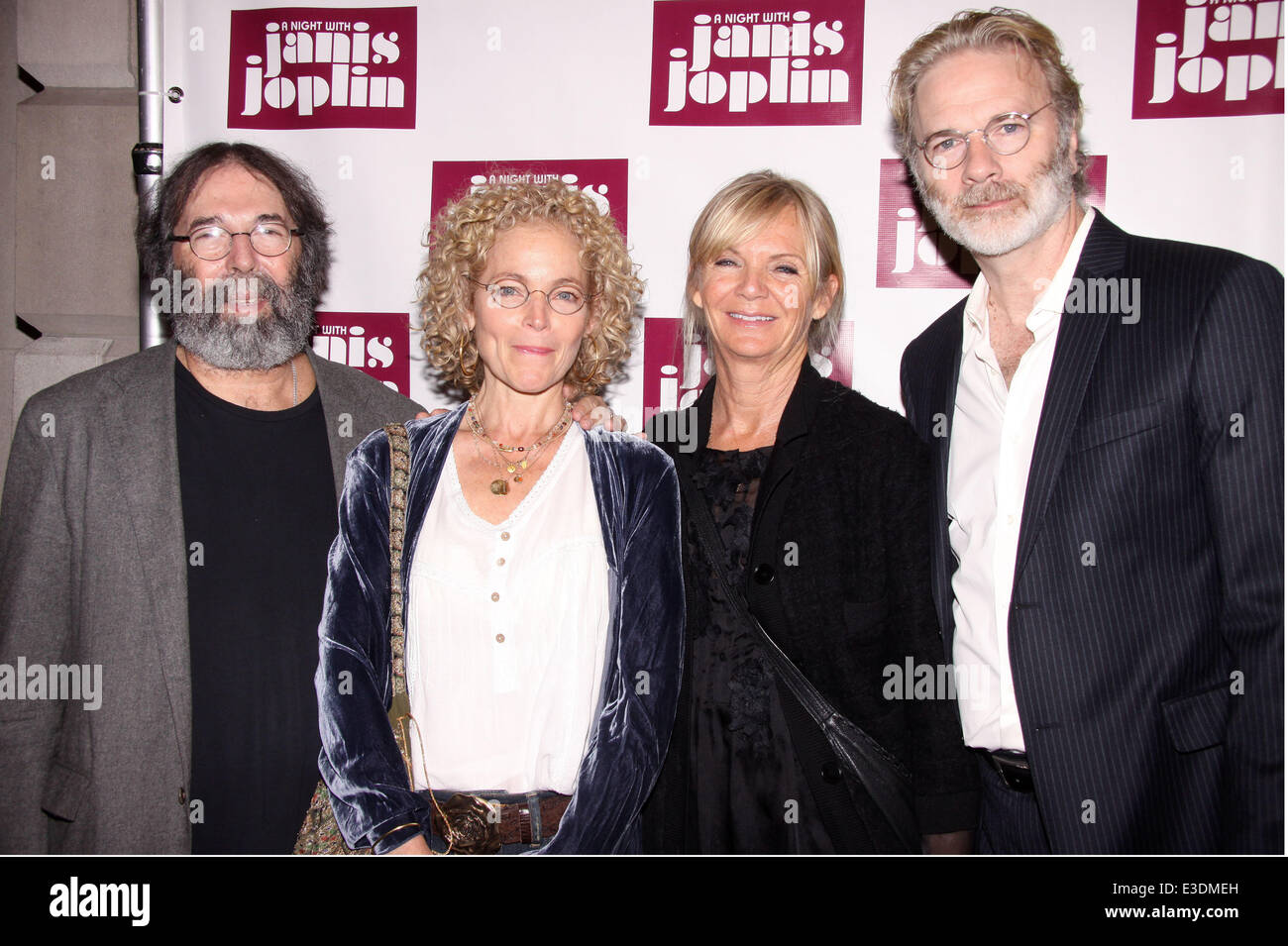 Kenneth bowser and amy irving hi-res stock photography and images - Alamy
