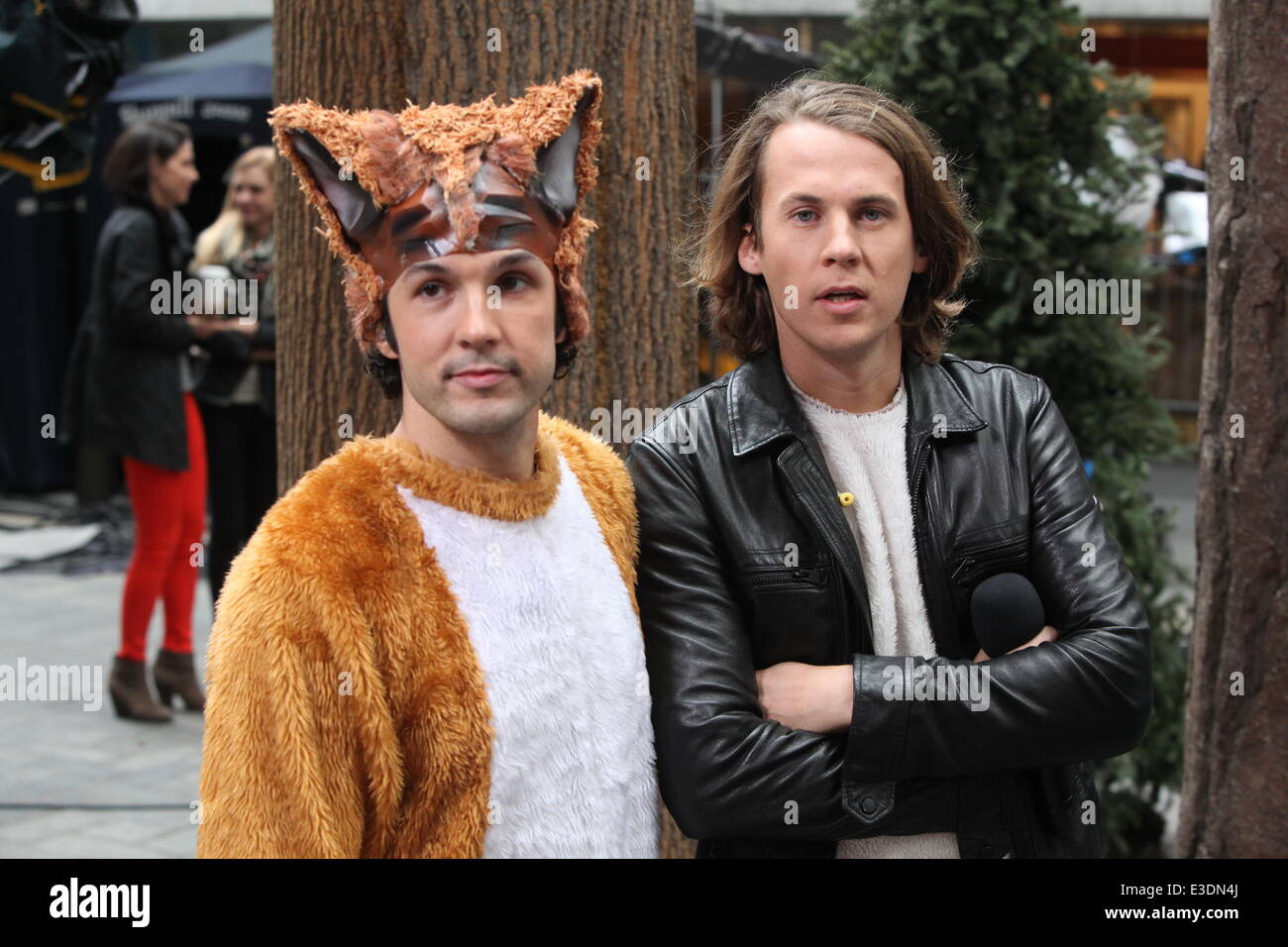 NBC Toyota Concert Series Presents Ylvis What does The Fox Say ...
