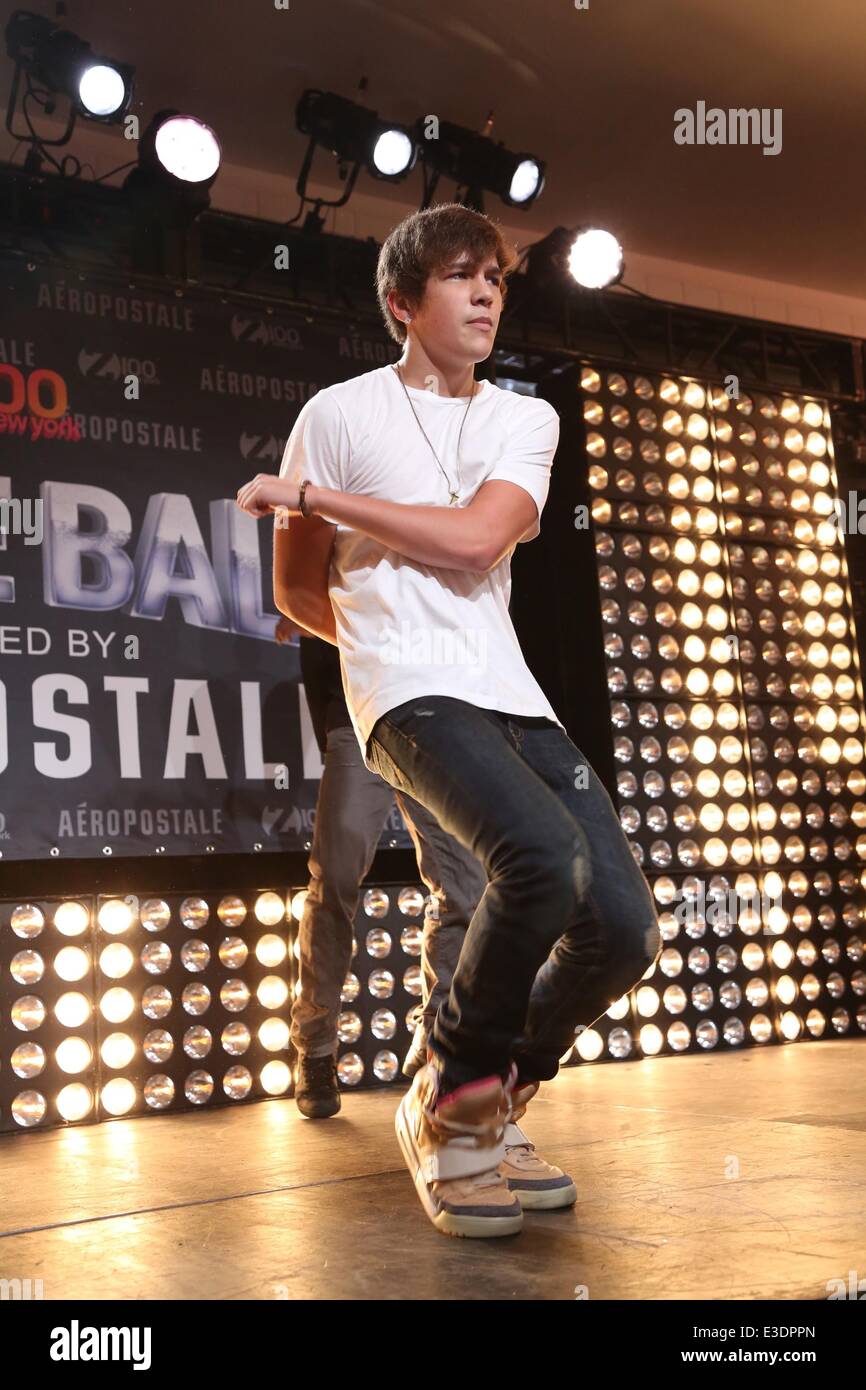 Z100?s Jingle Ball 2013 official kick off party held at Aeropostale ...