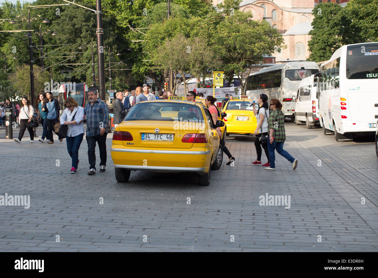 Yellow taxi in Istanbul Turkey Stock Photo - Alamy