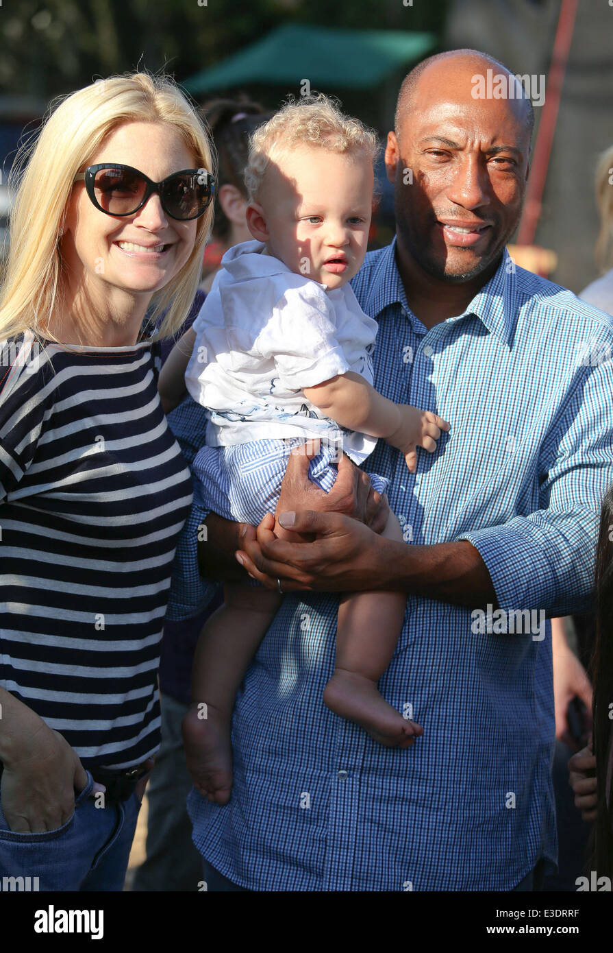 Celebrities visit Mr Bones Pumpkin Patch with their children Featuring ...