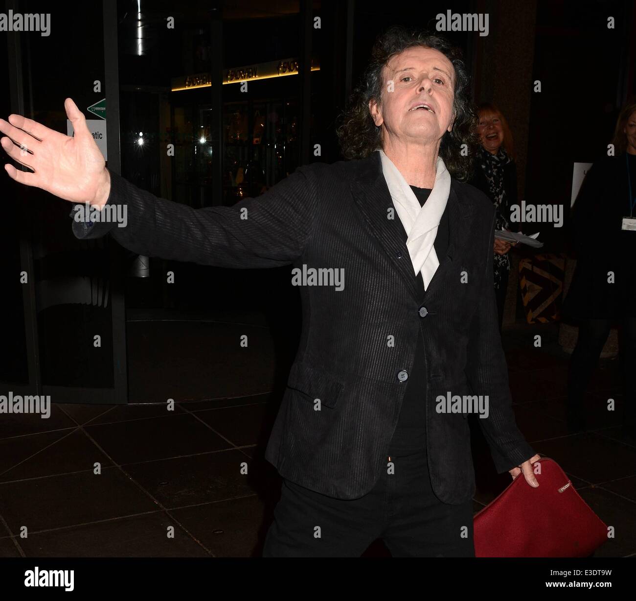 Guests on The Saturday Night Show included Donovan & Anna Nolan, RTE ...