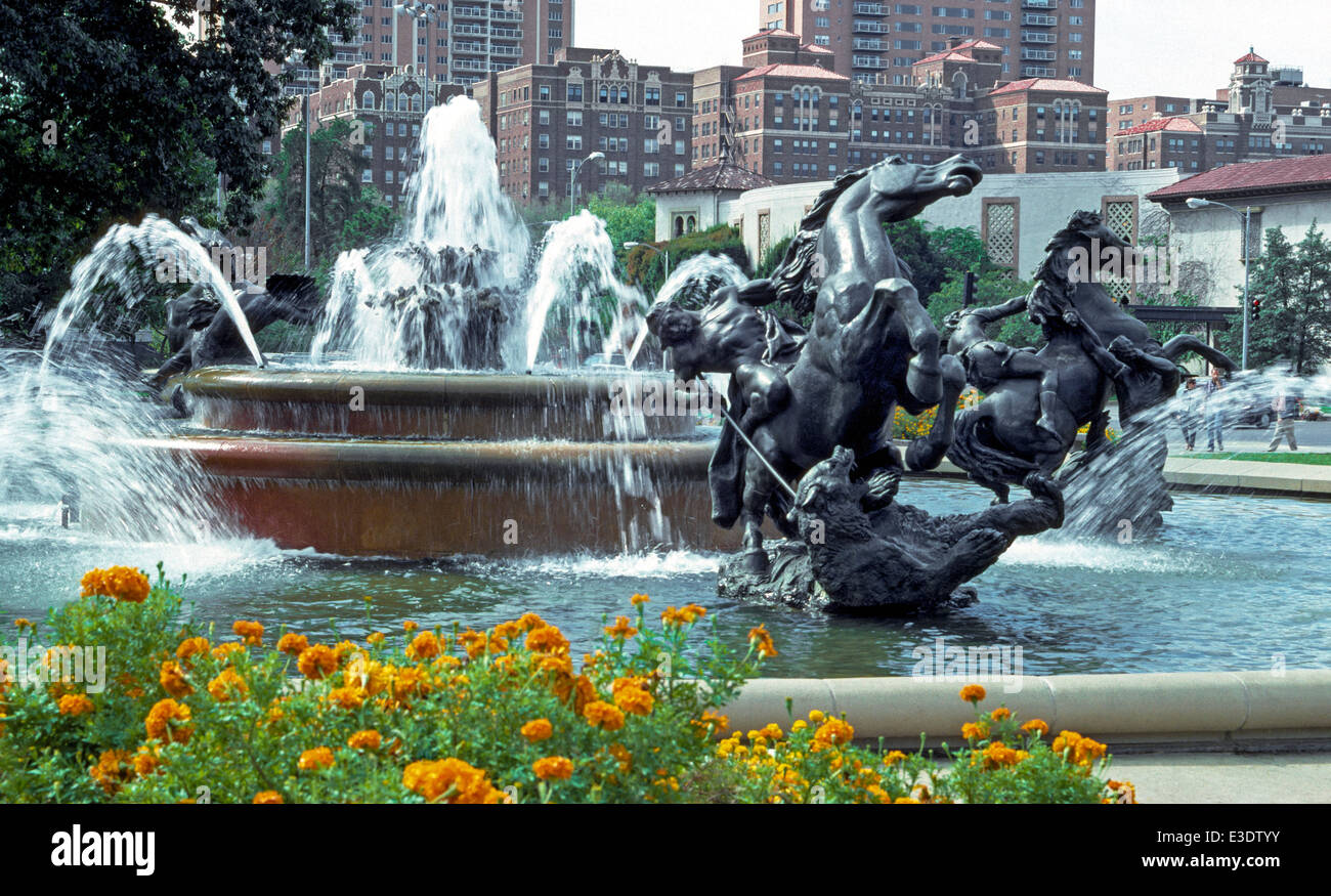 A huge sculpture of rearing horses and their heroic riders by French ...