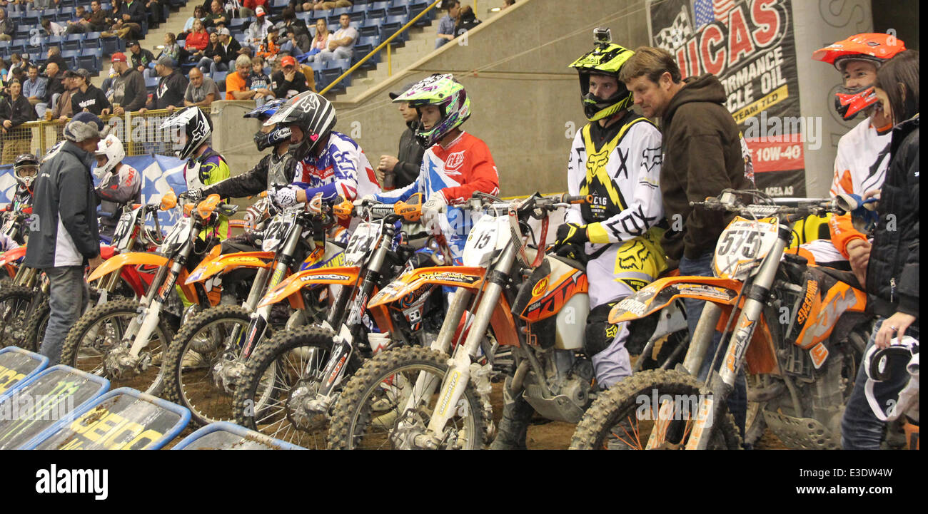 2013 GEICO AMA EnduroCross Featuring: David Broderick,Wyatt,Hart,Nick ...