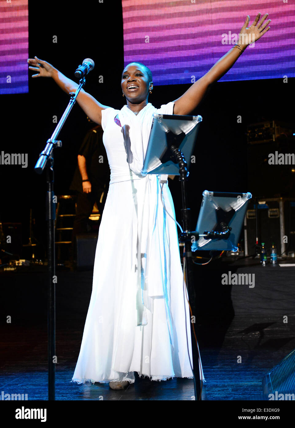 India Arie aka India.Arie performing at The Fillmore Miami Beach at The ...