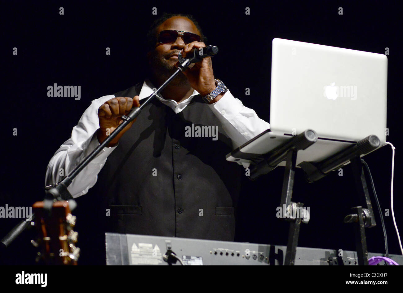 Gramps Morgan performs live as the opening act for India.Arie at The ...
