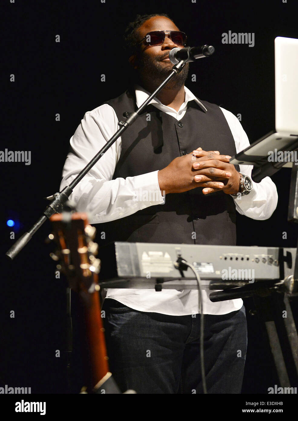 Gramps Morgan performs live as the opening act for India.Arie at The ...