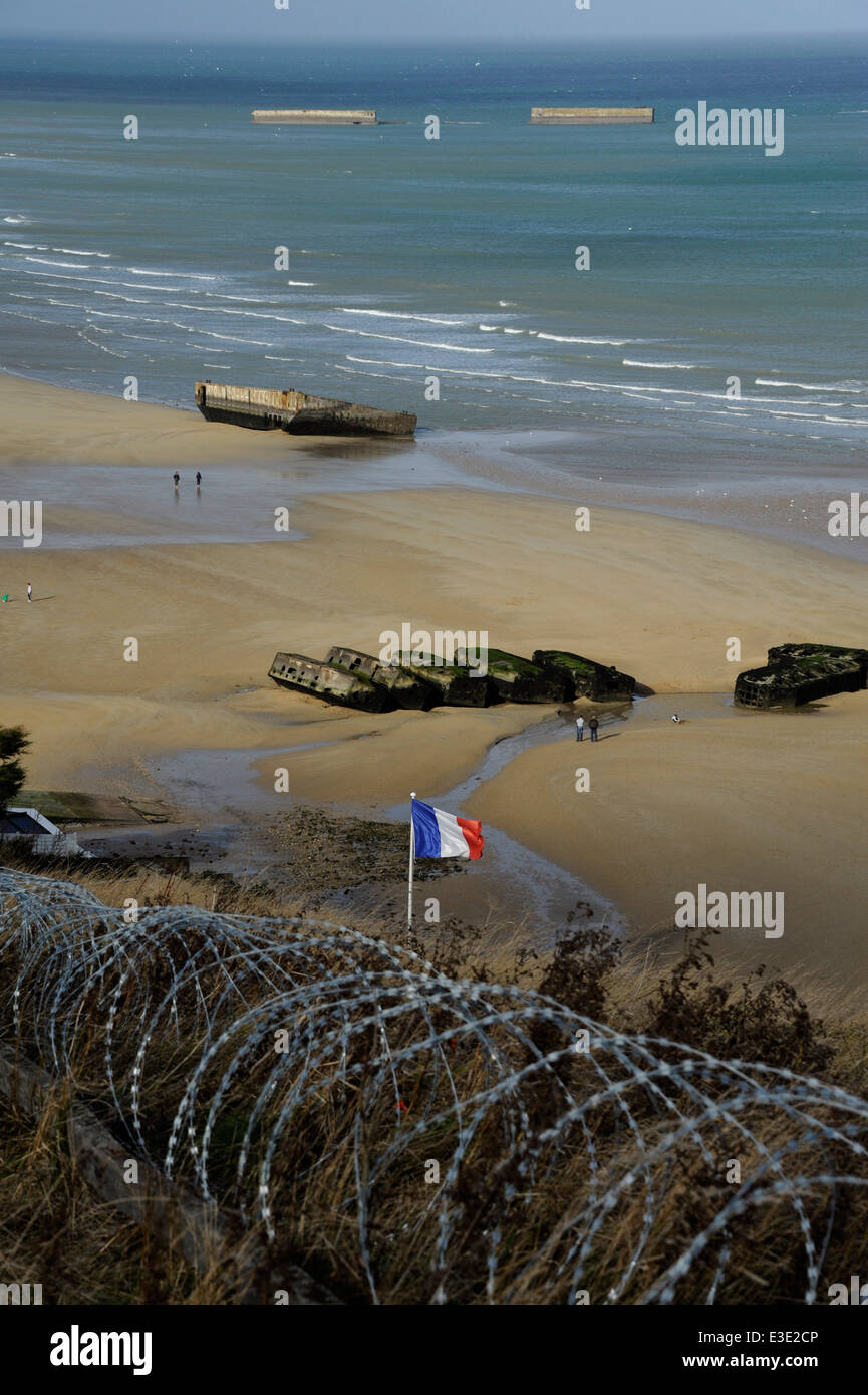 D-Day,Artificial port at Arromanches,Mulberry harbour,Landing beach ...
