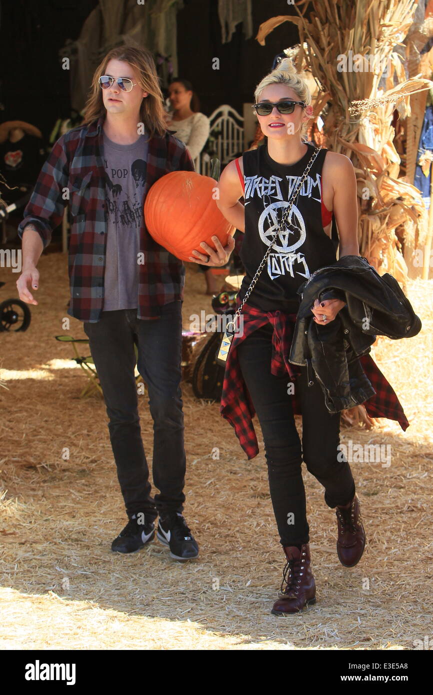 Caroline D'Amore and husband Bobby Alt seen choosing a pumpkin at Mr ...
