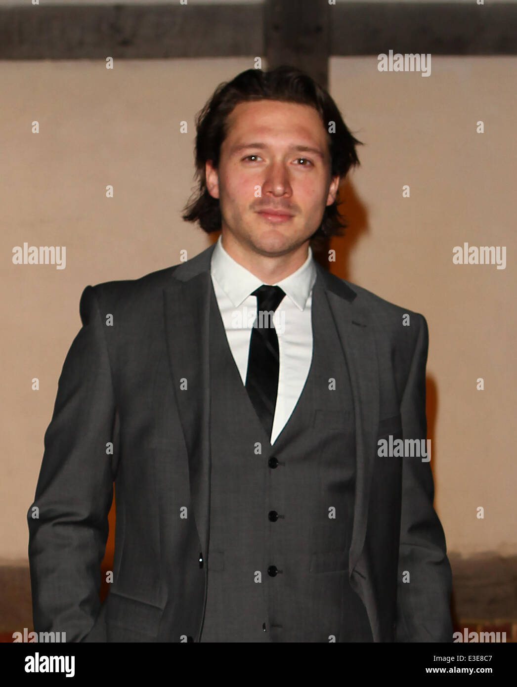 Guests arrive for the Shakespeares Globe Gala Dinner in London ...