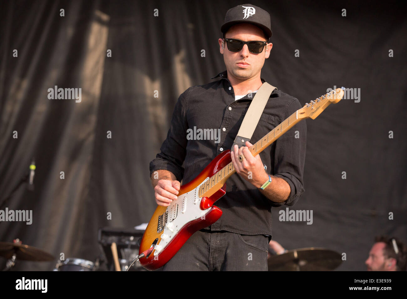 Phantogram hi-res stock photography and images - Alamy
