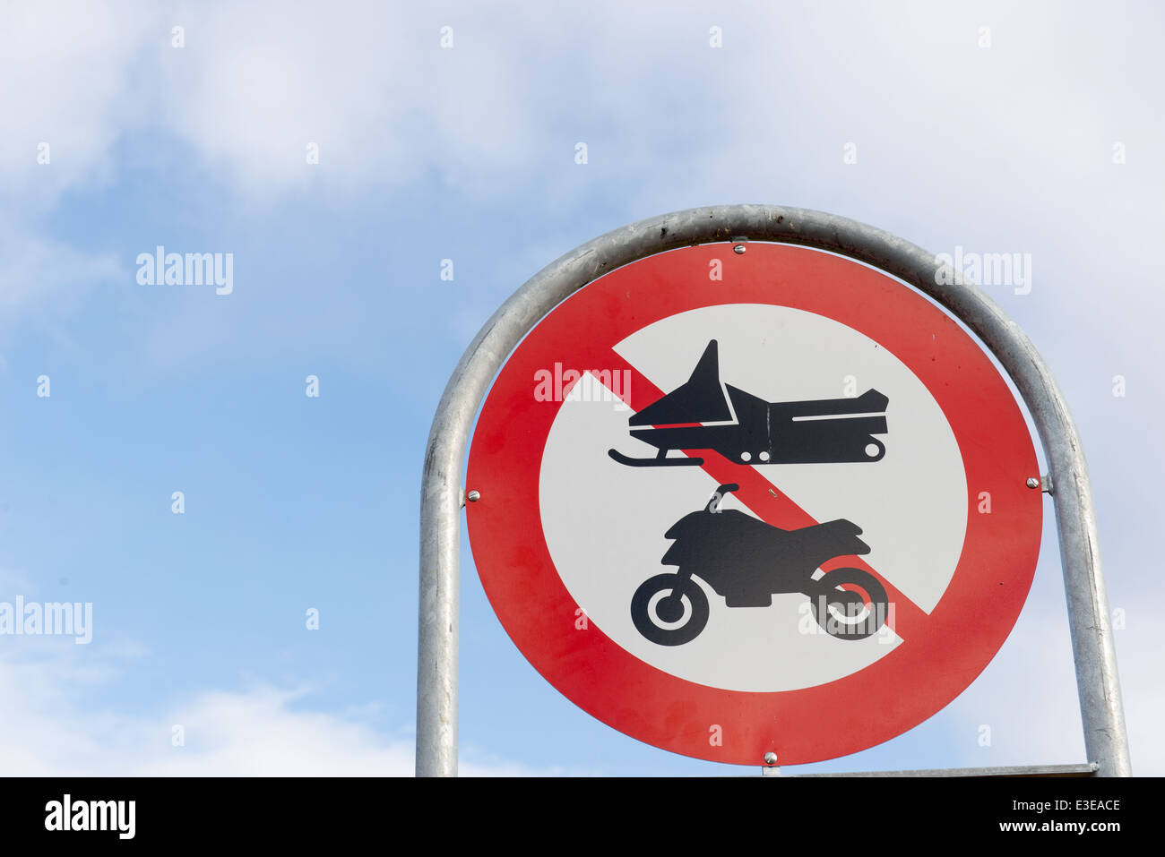 Motor cycle sign hi-res stock photography and images - Alamy