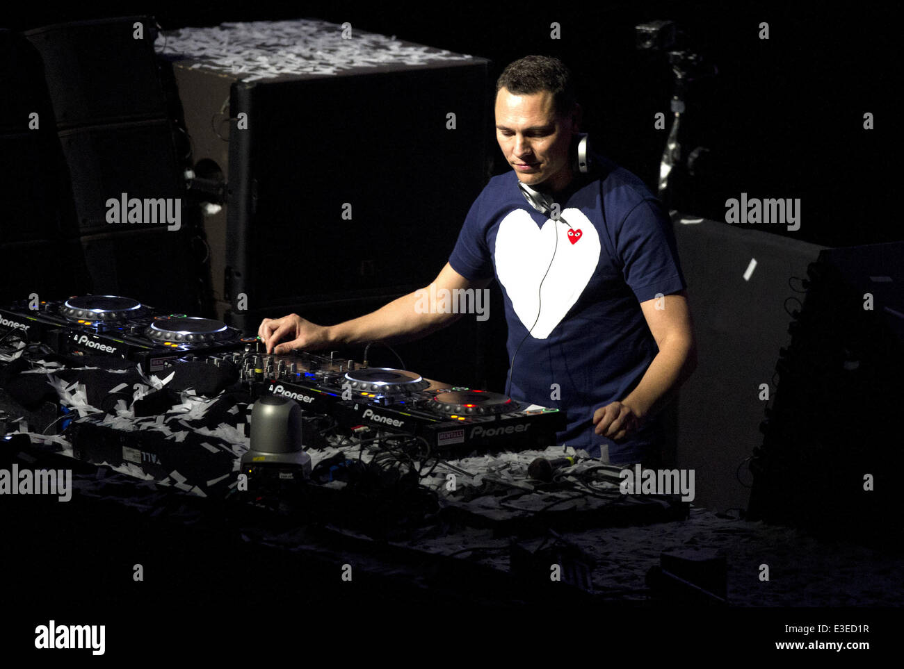 Dj Tiesto Crowd