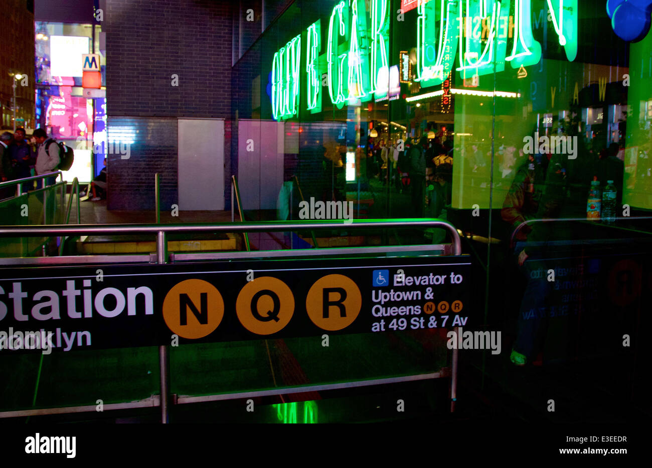 New York's Times Square - Atmosphere Shots Featuring: Atmosphere Where ...