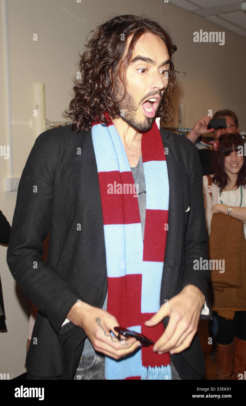 Russell Brand opens a shop run by volunteers of the mental health ...