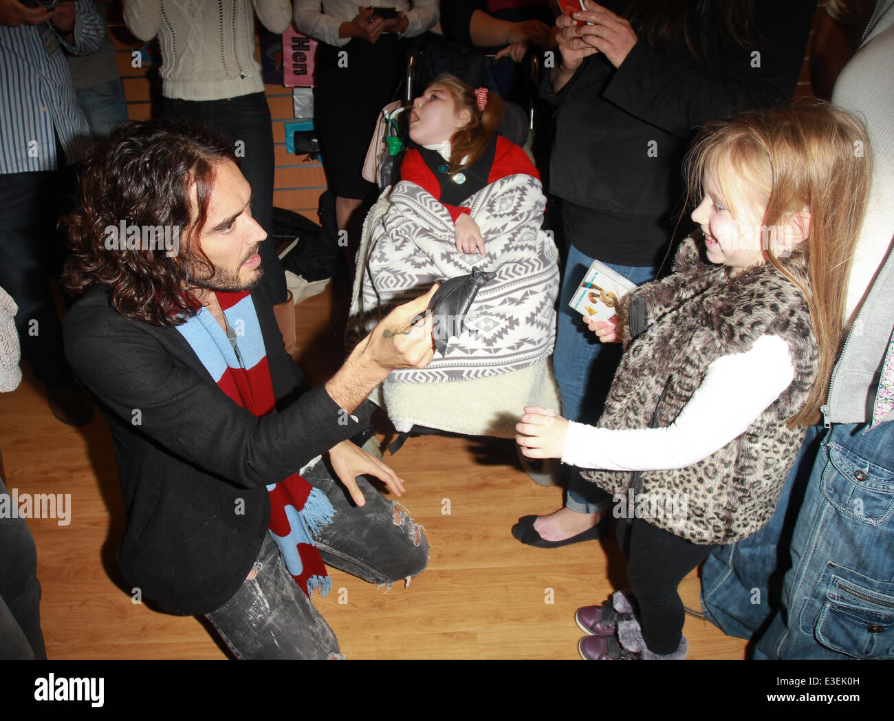 Russell Brand opens a shop run by volunteers of the mental health ...