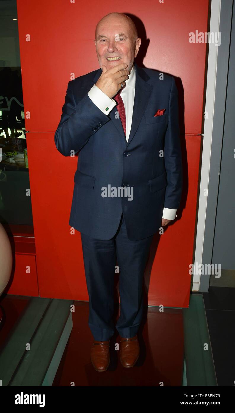 Currently undergoing treatment for liver cancer Senator David Norris ...