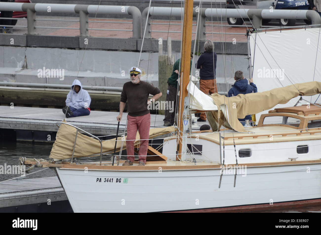 Richard Gere and Dakota Fanning on the film set of their new movie ...