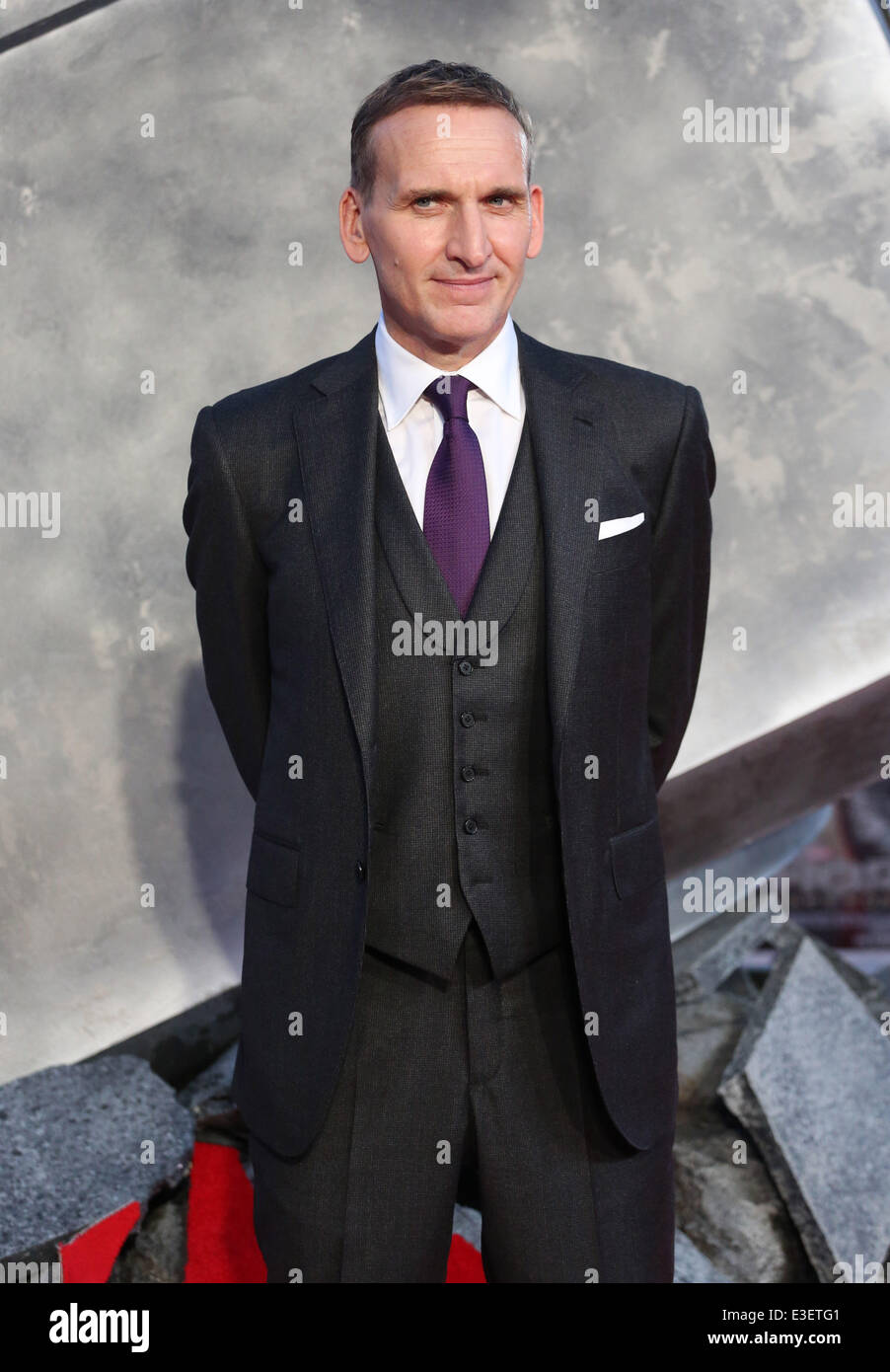Christopher eccleston thor 2013 hi-res stock photography and images - Alamy