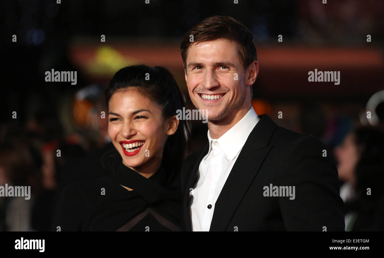 Jonathan howard and elodie yung hi-res stock photography and images - Alamy
