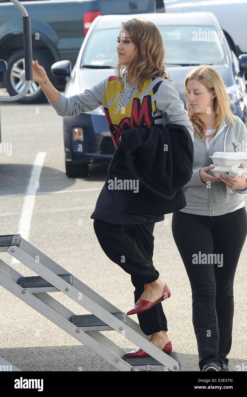 Jessica Alba shooting scenes in Malibu California for the up coming ...