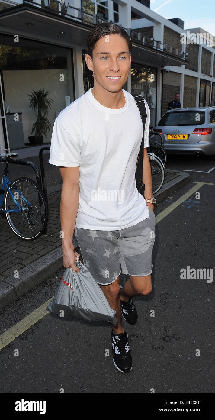 Celebrities arriving at the Riverside Studios to film a episode of TV ...