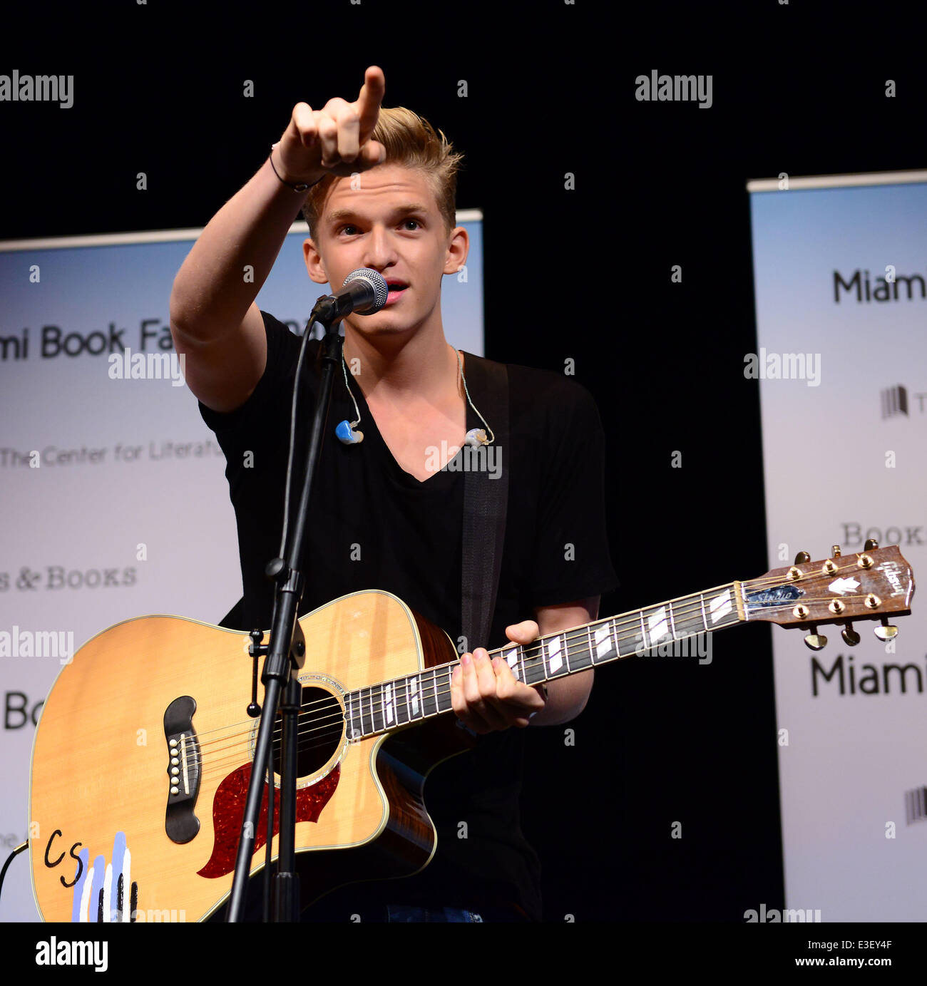 Cody Simpson performs, greets fans and signs copies of his book ...
