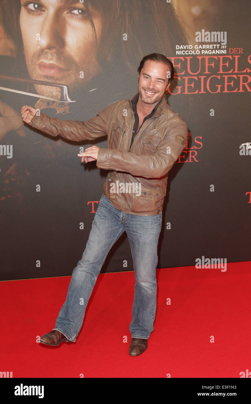 John Friedmann's Instagram, Twitter & Facebook on IDCrawl