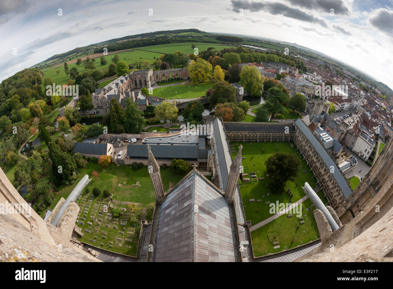 Wells somerset aerial view hi-res stock photography and images - Alamy