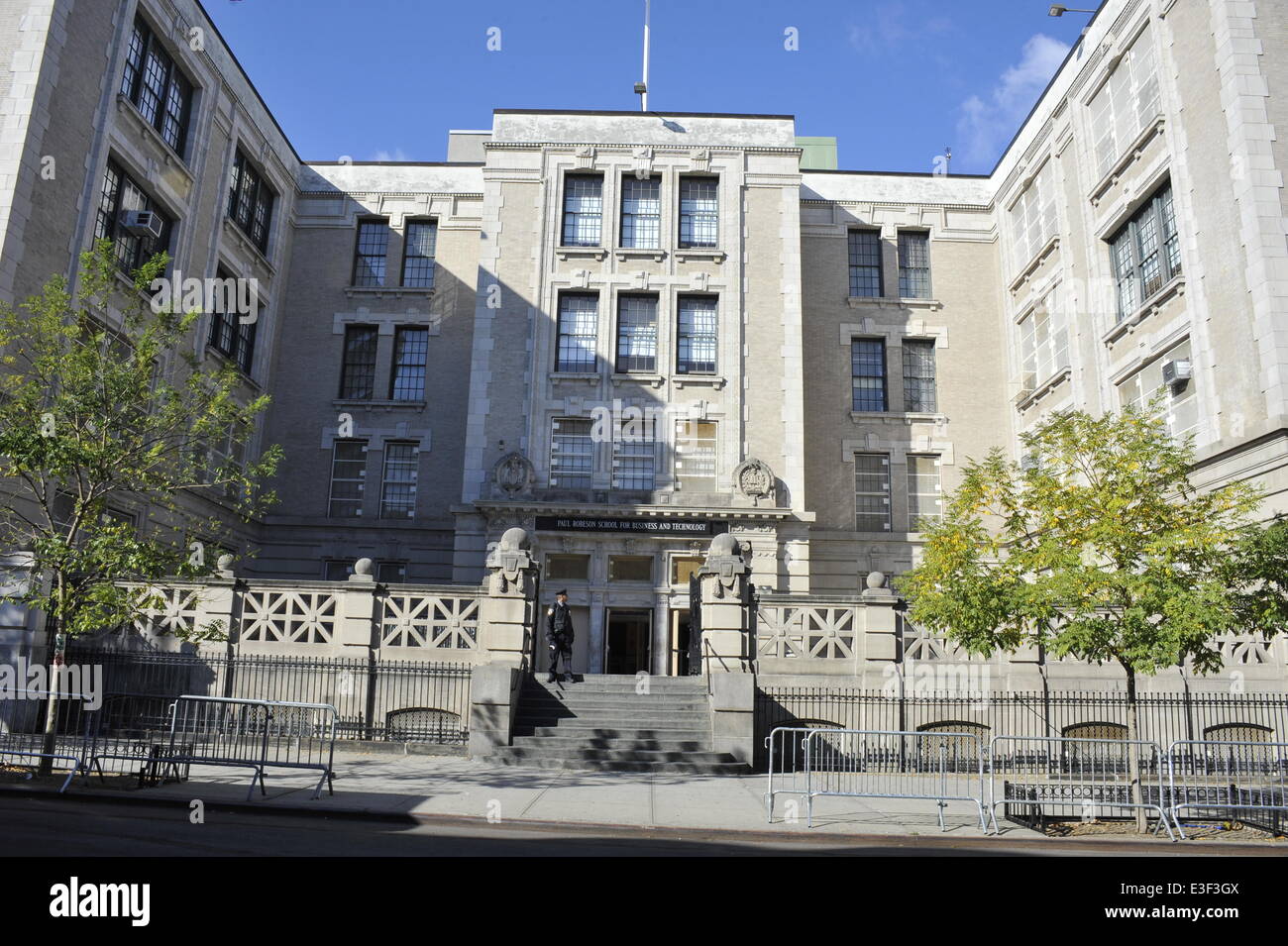President Barack Obama visits P-Tech High School in Brooklyn New York ...