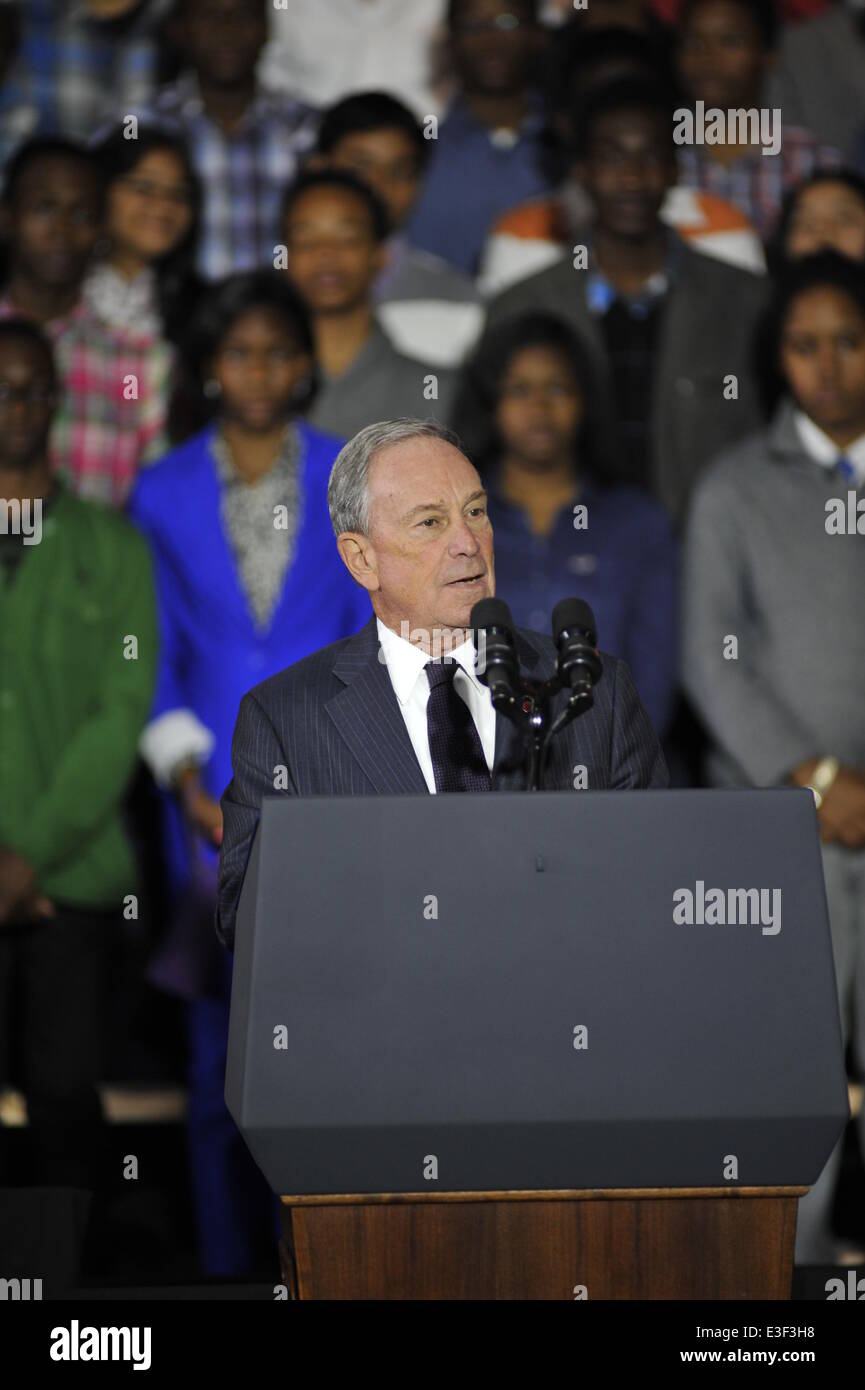 President Barack Obama visits P-Tech High School in Brooklyn New York ...
