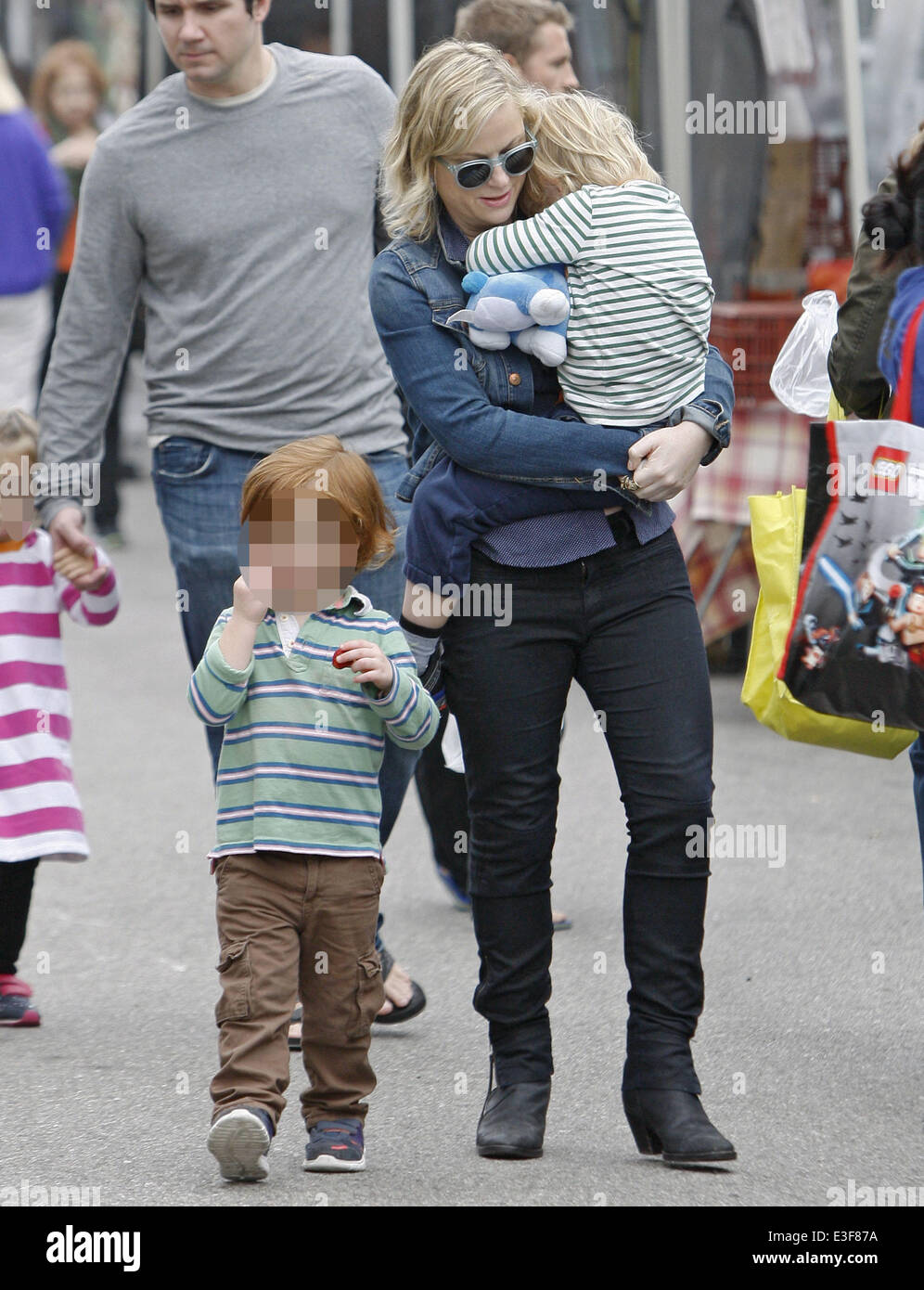 Amy Poehler out with her sons at the Farmers Market in Beverly Hills ...